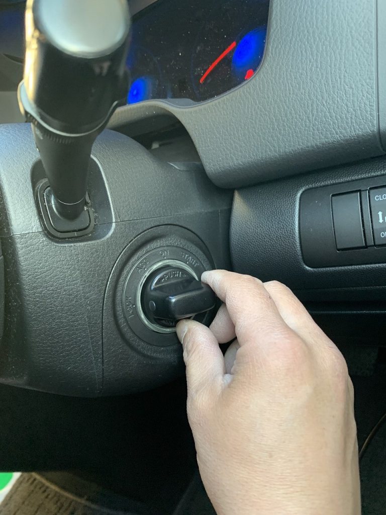 【岐阜マツダ・MPVのカードキー追加します】岐阜市加納新本町・鍵の専門店さかえロック ｜2021.3.12 ｜岐阜県岐阜市｜鍵の専門店さかえロック